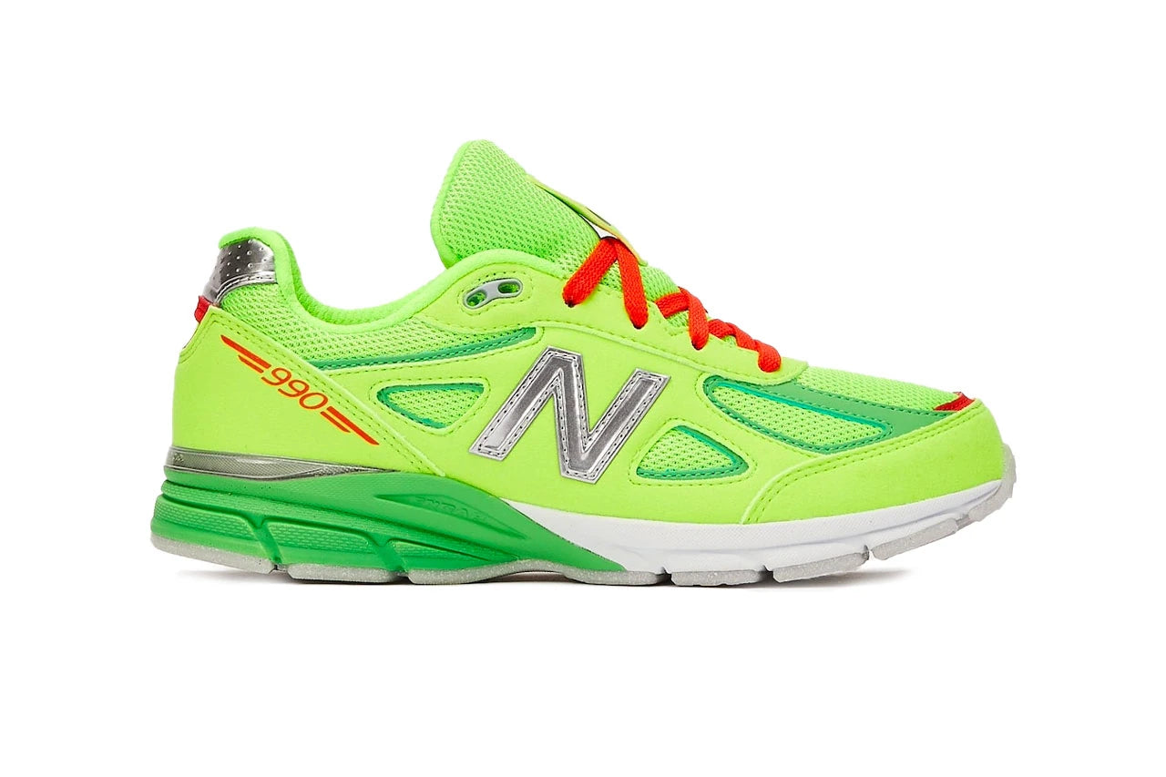 La New Balance X DTLR 990v4 "Festive" 🎄 – MYSTERY BOX SHOP